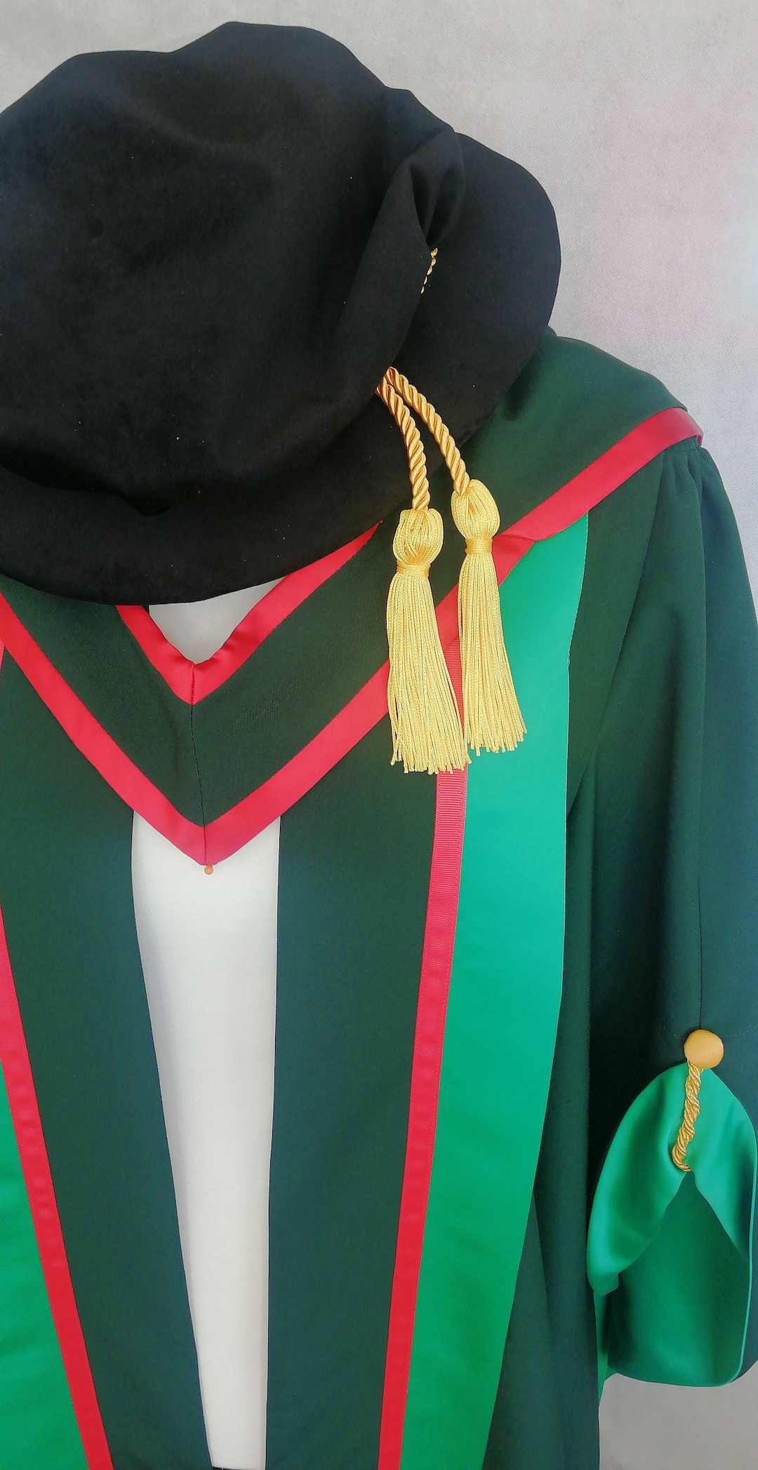 University of Leeds PHD Graduation Set, Luxury University of Leeds Phd ...