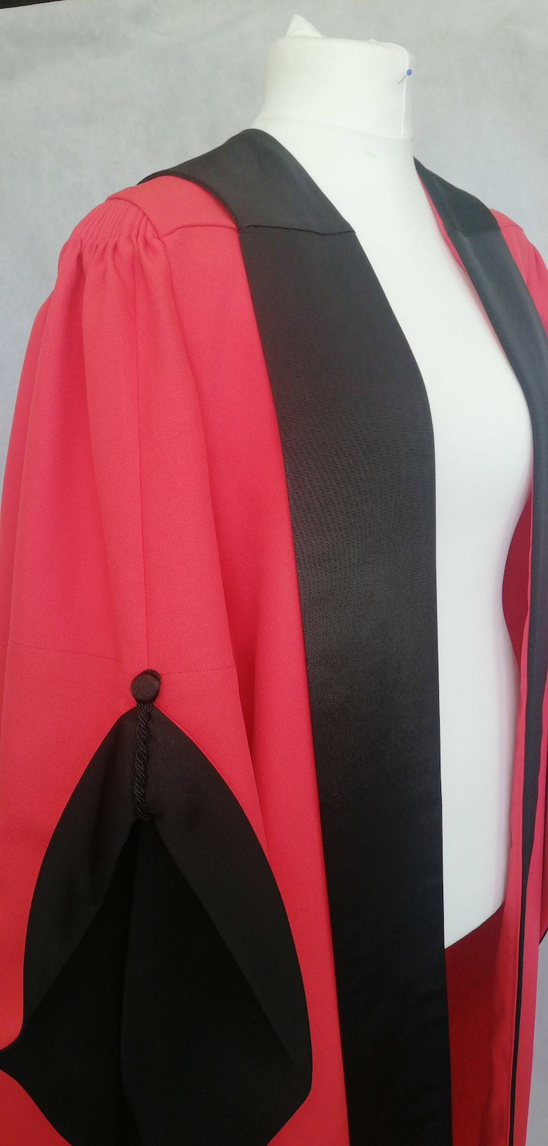 Aberdeen University Phd Graduation Gown, University of Aberdeen Phd ...