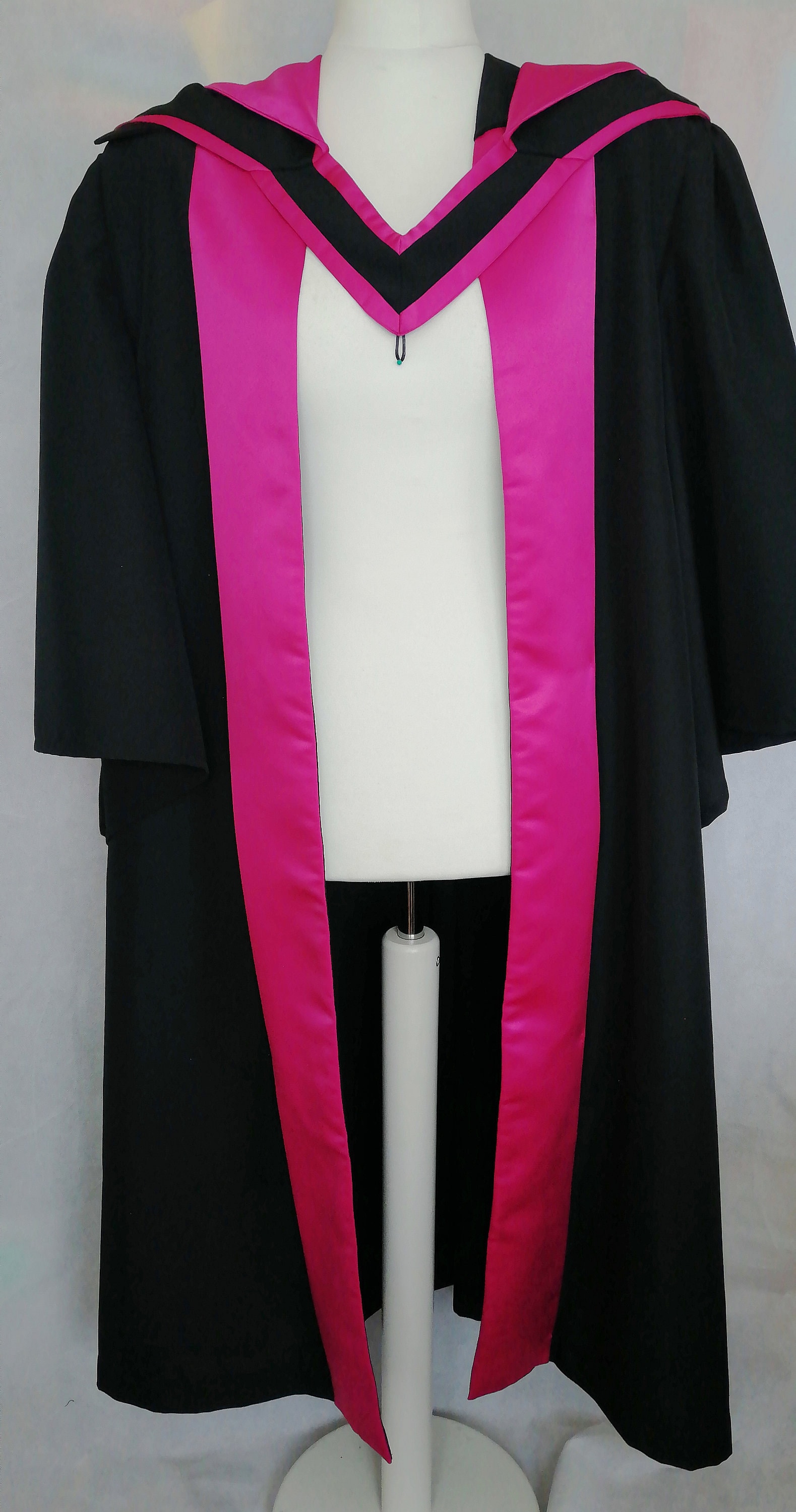 University of Glasgow PHD Graduation Gown and Hood, Luxury University ...