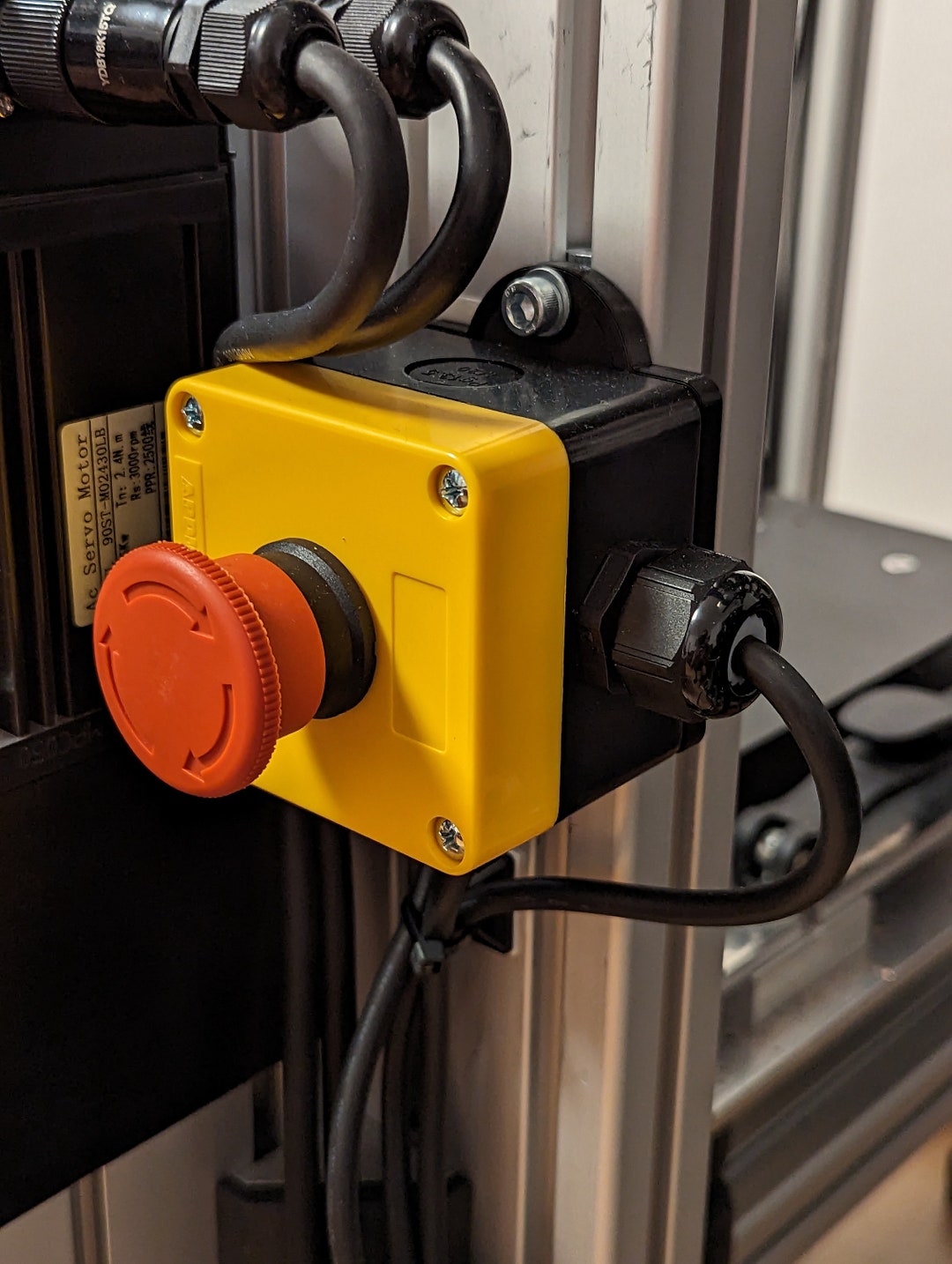 Simucube E Stop Bracket - Etsy