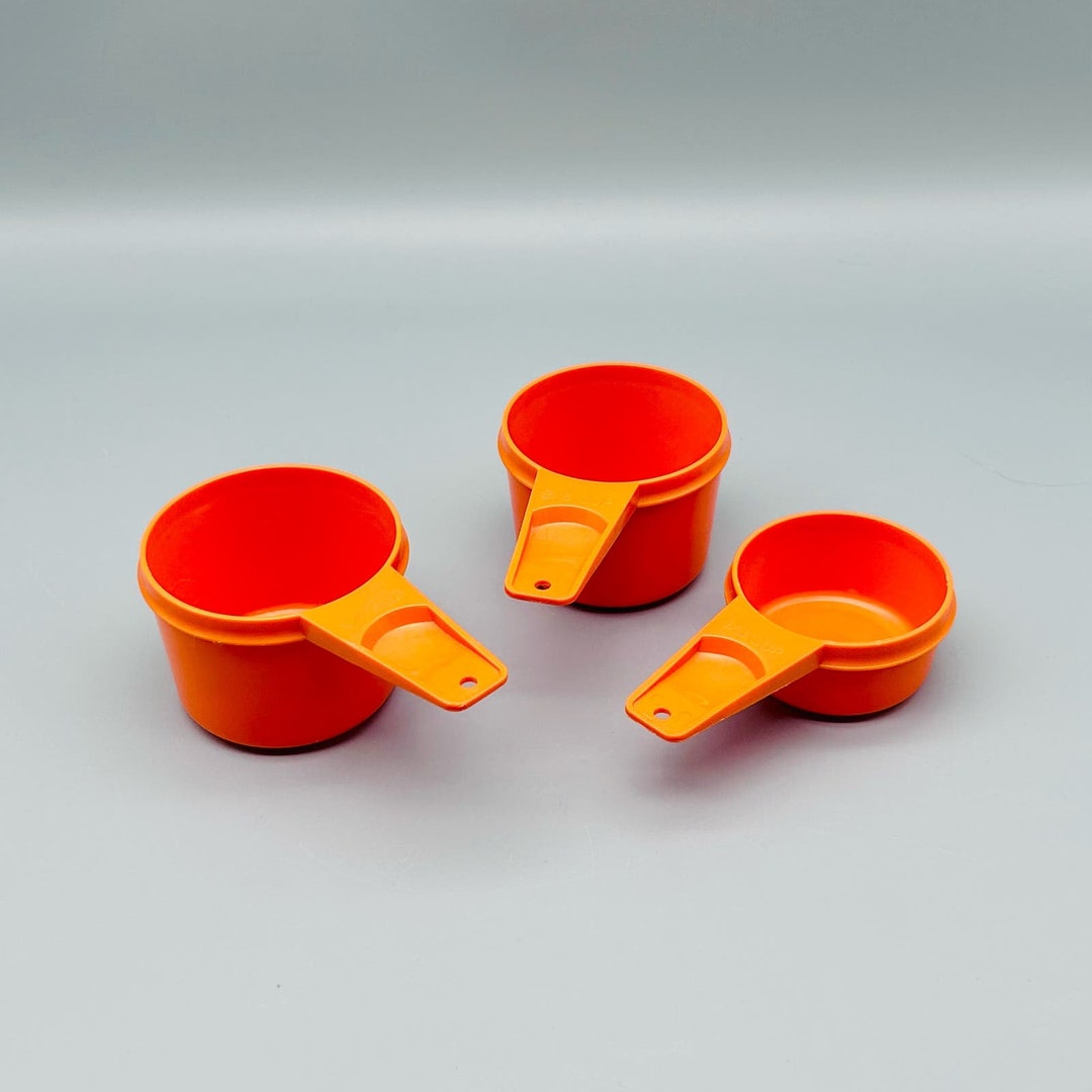Retrotupperware Burnt Orange Measuring Cups incomplete Set 3 Piece - Etsy