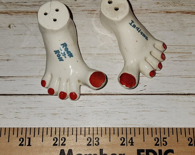 UNIQUE SALT & PEPPER Shakers From Indiana Clay Feet With Red Painted ...