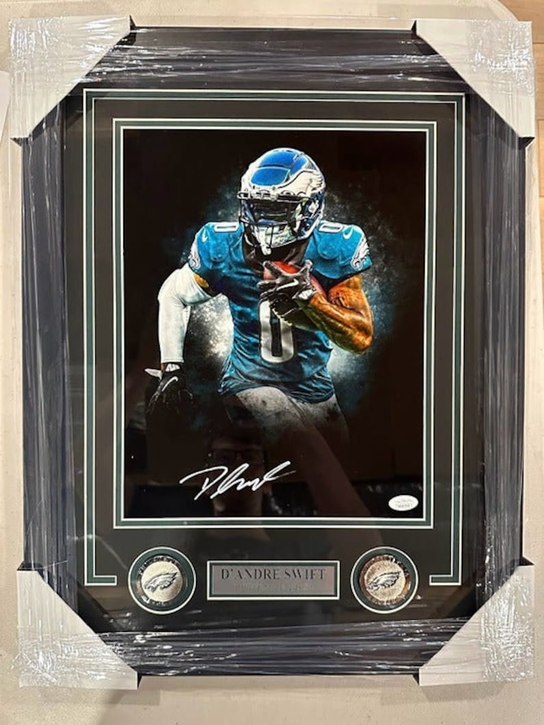 D'andre Swift Signed Autographed Philadelphia Eagles 11x14 Photo Framed ...