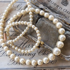 Lovely Vintage 1950s CIRO Pearl Single Strand Necklace With 9ct Gold ...