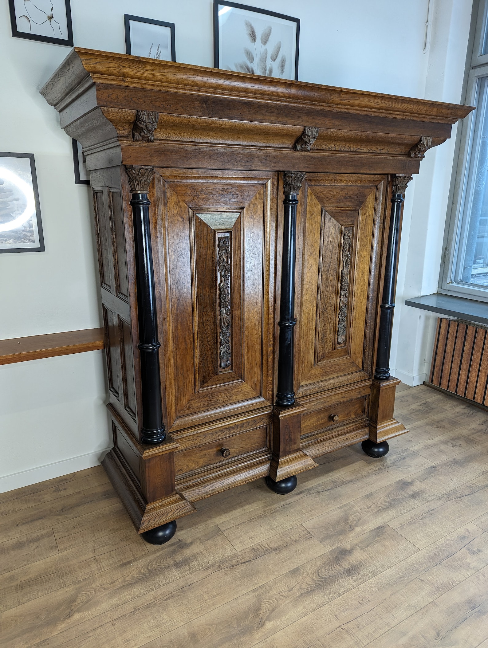 Original Groenlose Column Wardrobe - Etsy UK