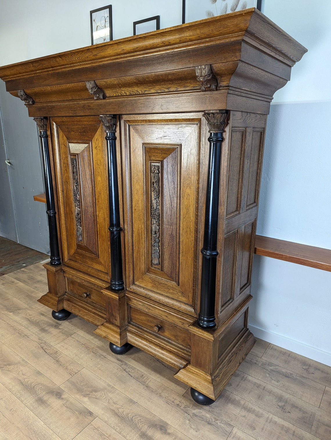 Original Groenlose Column Wardrobe - Etsy UK