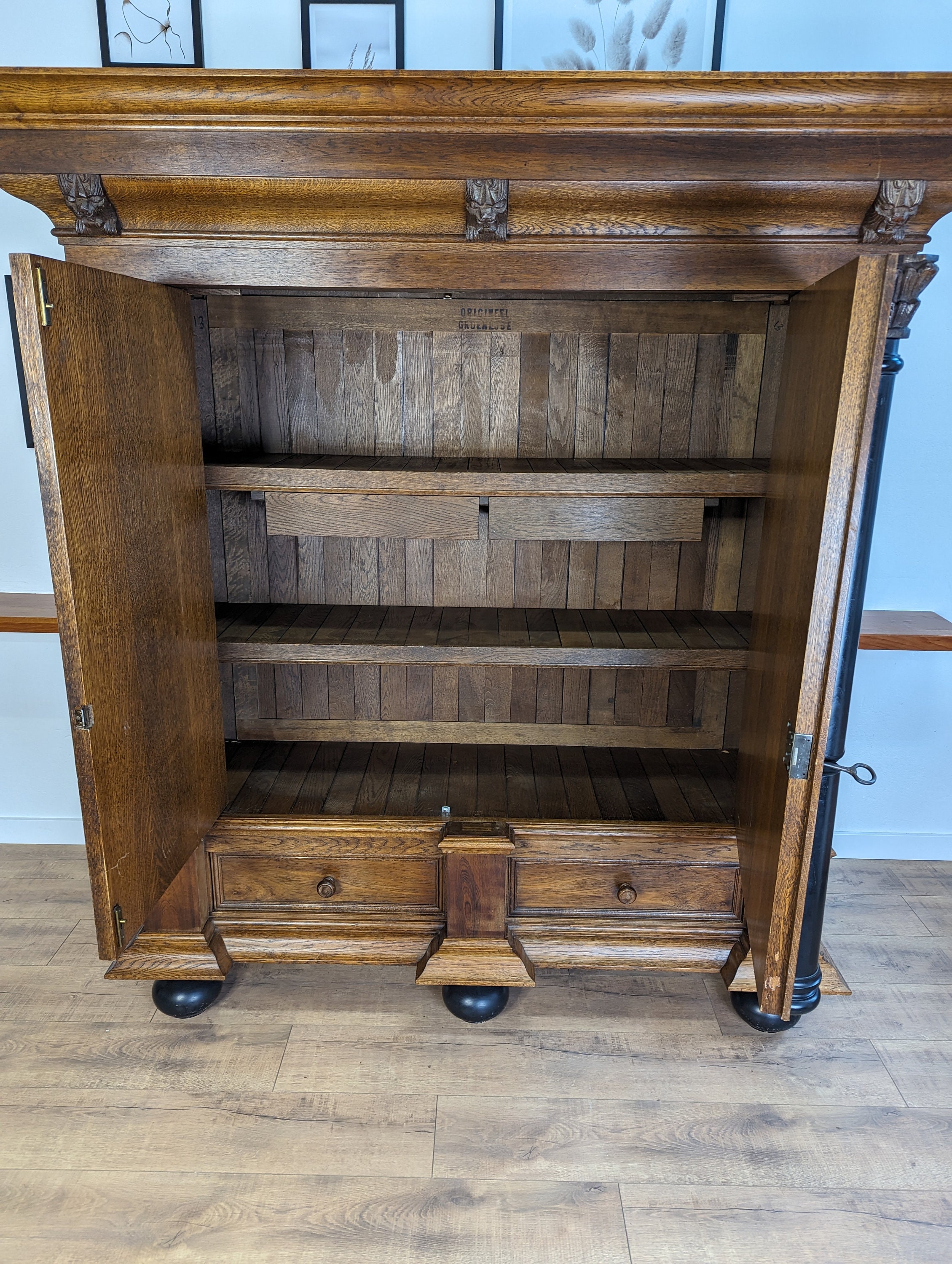 Original Groenlose Column Wardrobe - Etsy UK