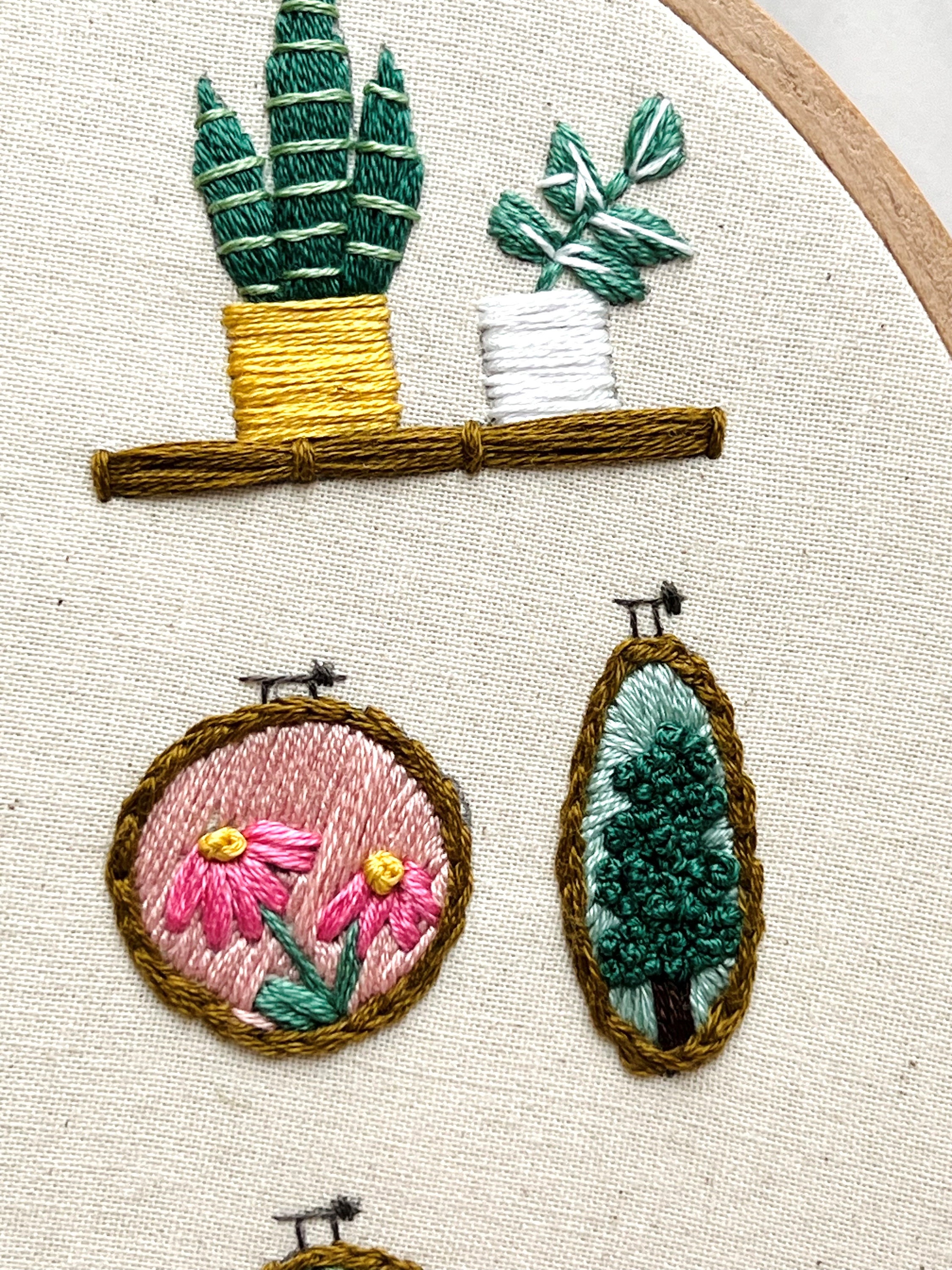 Embroidery Hoop Pattern PDF- Modern Design With Hoops Hanging on Wall ...