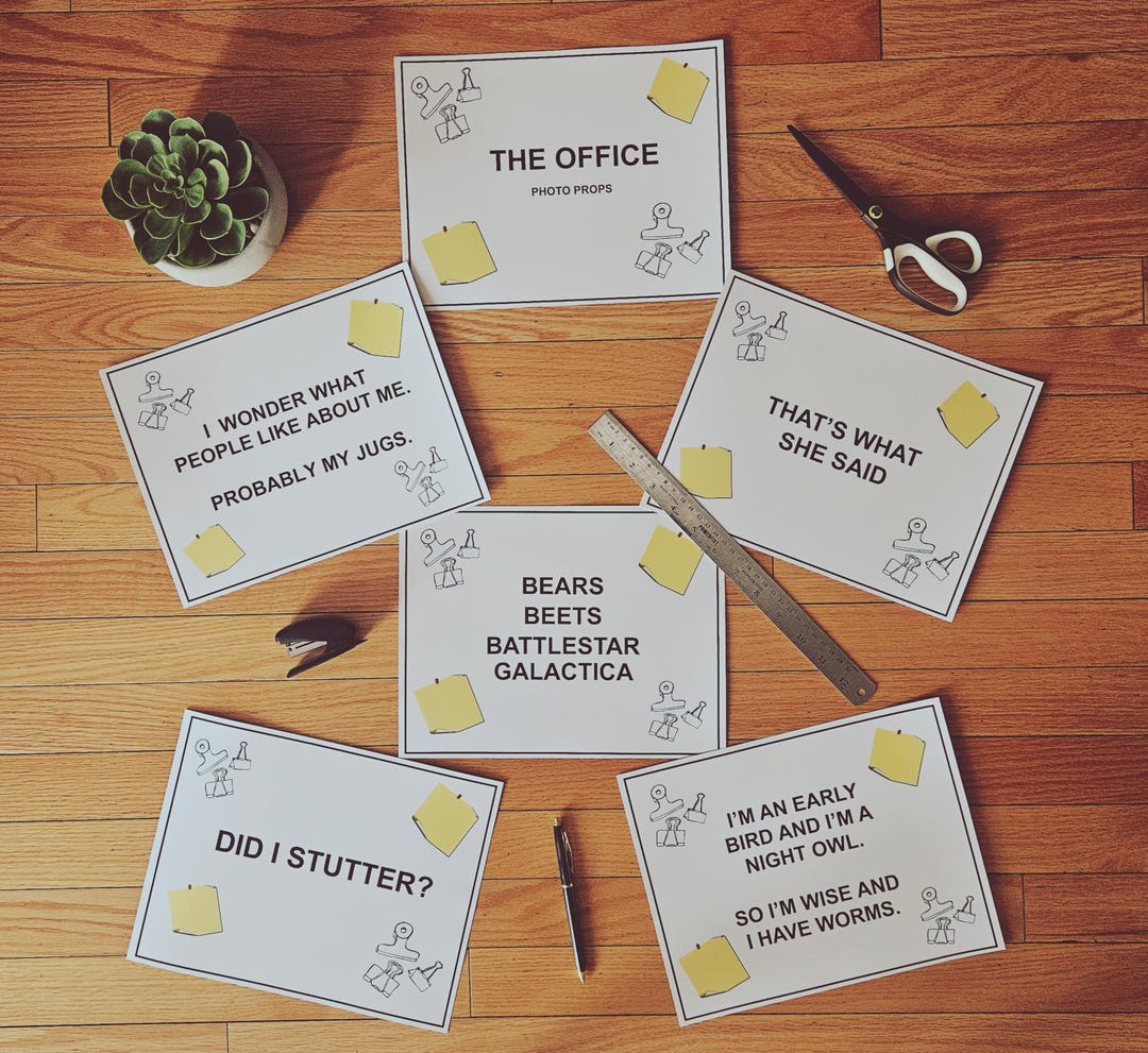 THE OFFICE - Photo Props / Signs - 12 Double Sided Cards With 24 ...