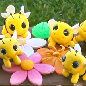 Baby Bumble Bees Cute Little Clay Handmade Figurines Cute Bees Bee ...