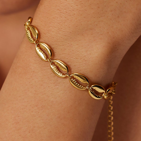 Shell Charm Bracelet - Etsy