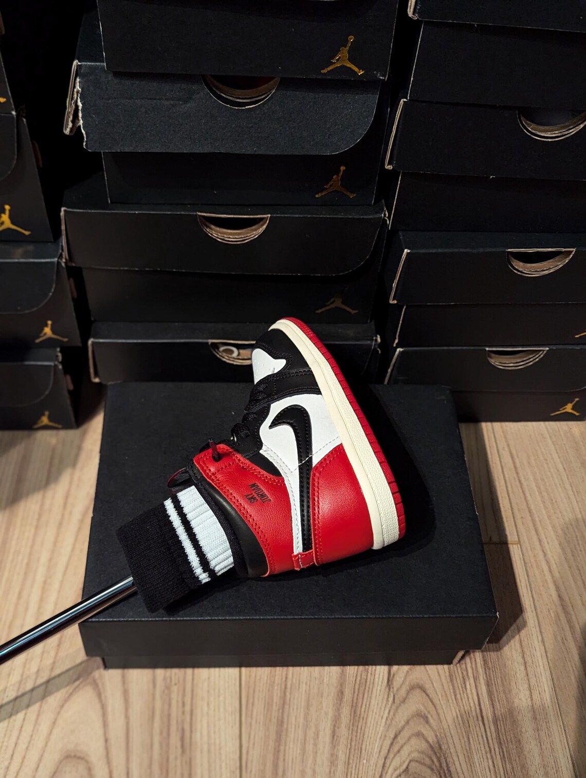 Nike Air Jordan 1 High OG 'black Toe' Golf Club Putter Cover (right ...