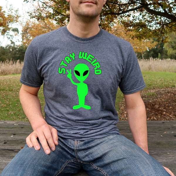 Alien T Shirt - Etsy