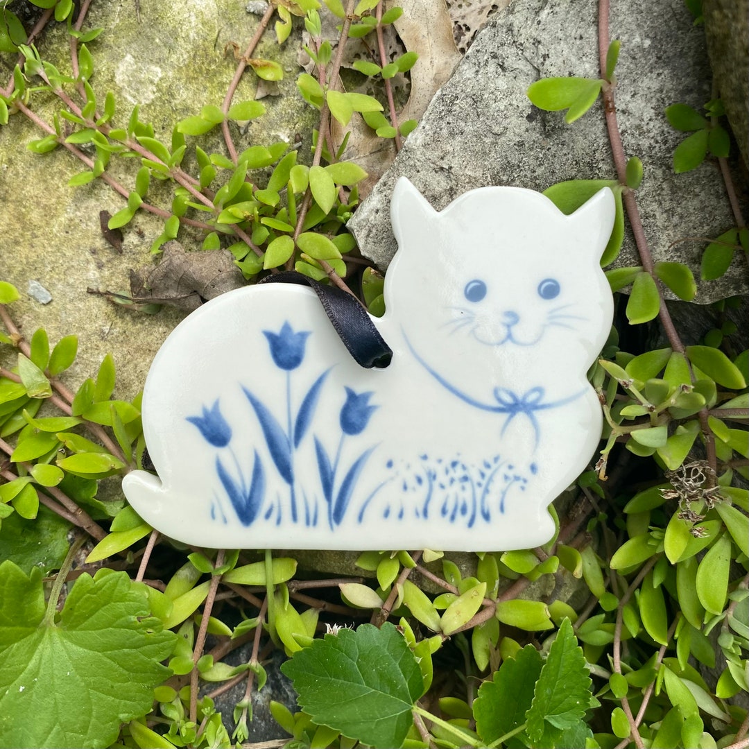 Vintage RUSS BERRIE & Co Smiling White Kitty Cat Ceramic Porcelain ...