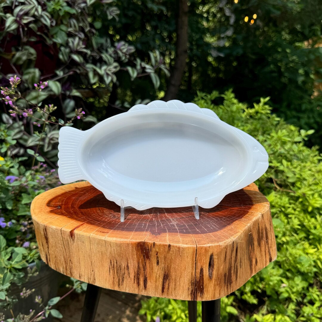 Vintage 1950s GLASBAKE Milk Glass Fish Shaped Baking Dish Plate Tray ...