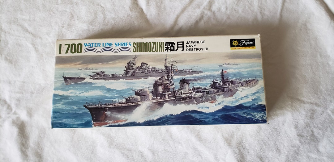 Vintage FUJIMI 1/700 Waterline Series Plastic Model Kit of the ...