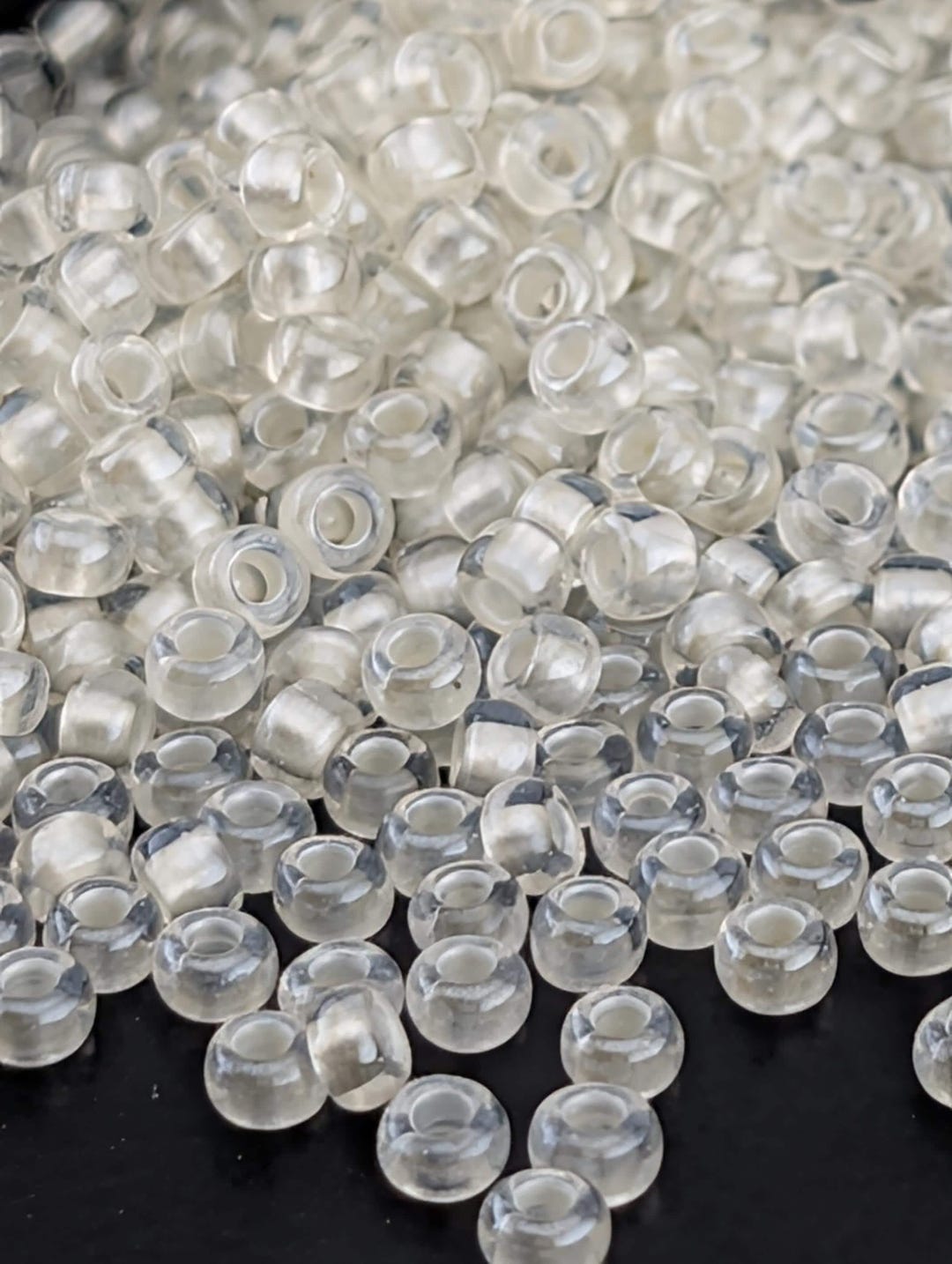 Translucent Pastel Ivory | Size 8 | 15g | Preciosa-ornela Glass Seed ...