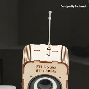 Wooden DIY Radio Building Kit | Radio Broadcast Receiver Model | STEM ...