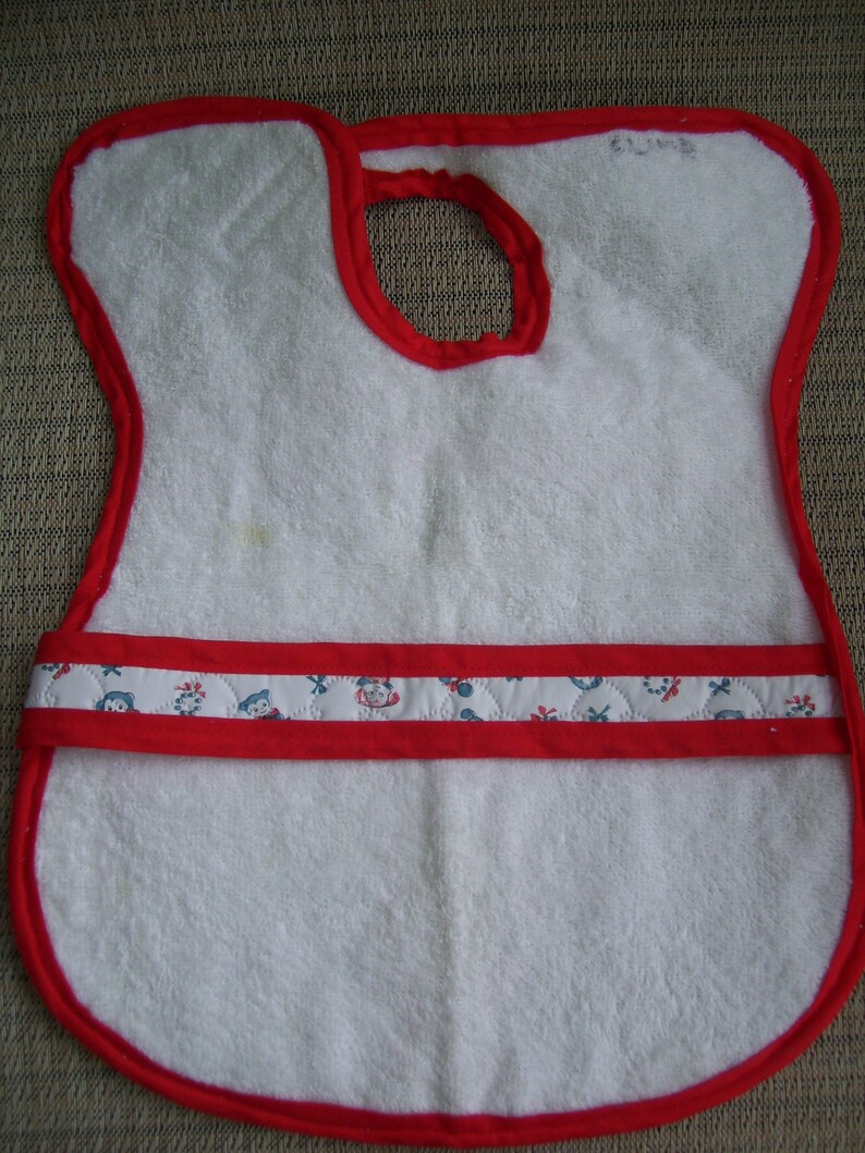 The bibb A Unique Pattern for Creating the Perfect Bib for Babies ...