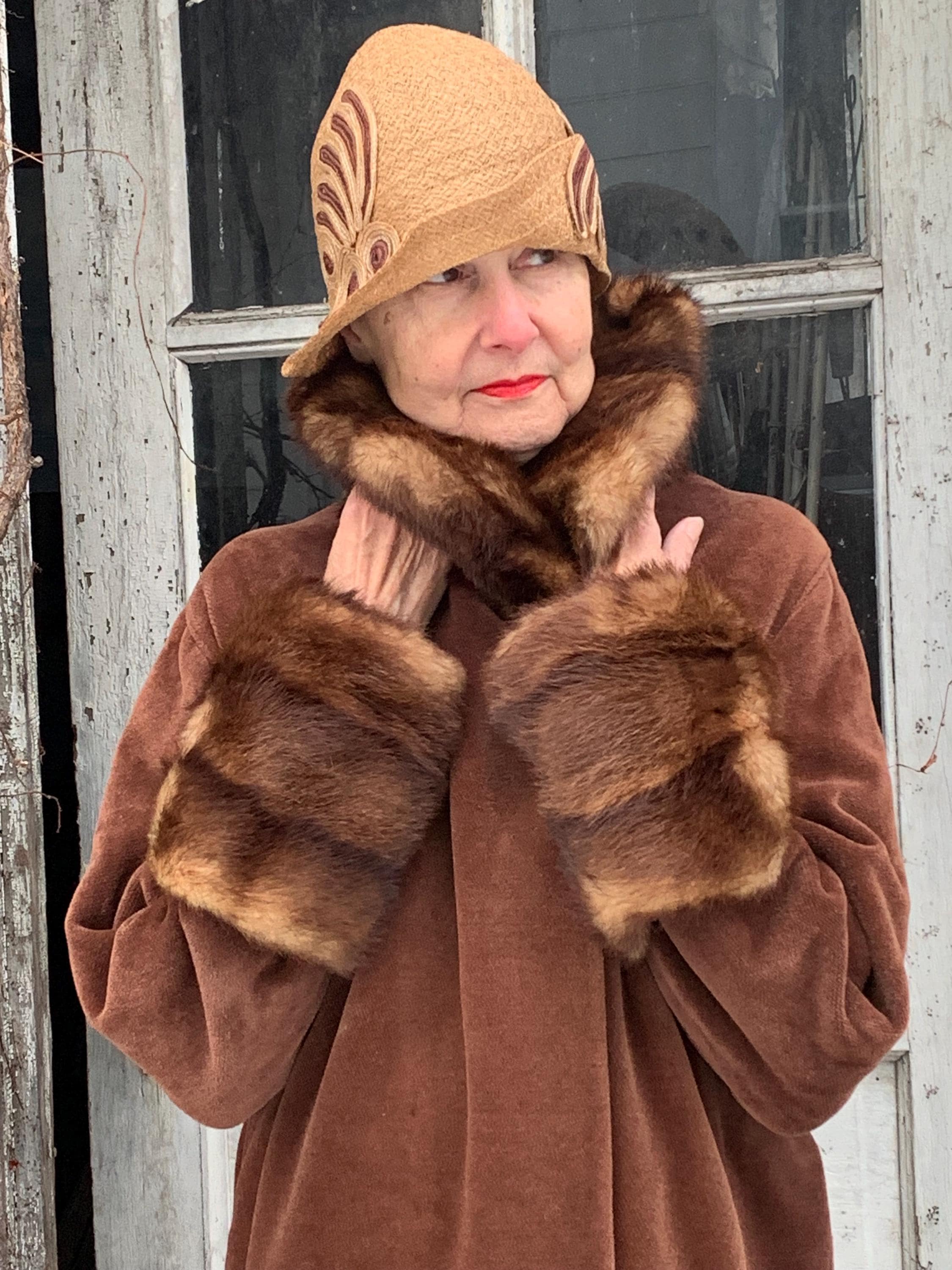 1920’s Flapper Cocoon Style Chocolate Brown Coat W/genuine Mink Collar ...