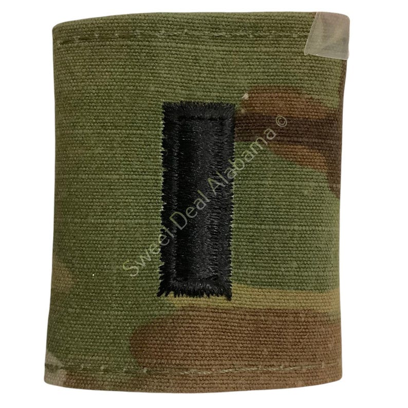 U.S. Army 1st Lieutenant (O-2) OCP Rank Slip-on Insignia, Multi-camo, 2 ...