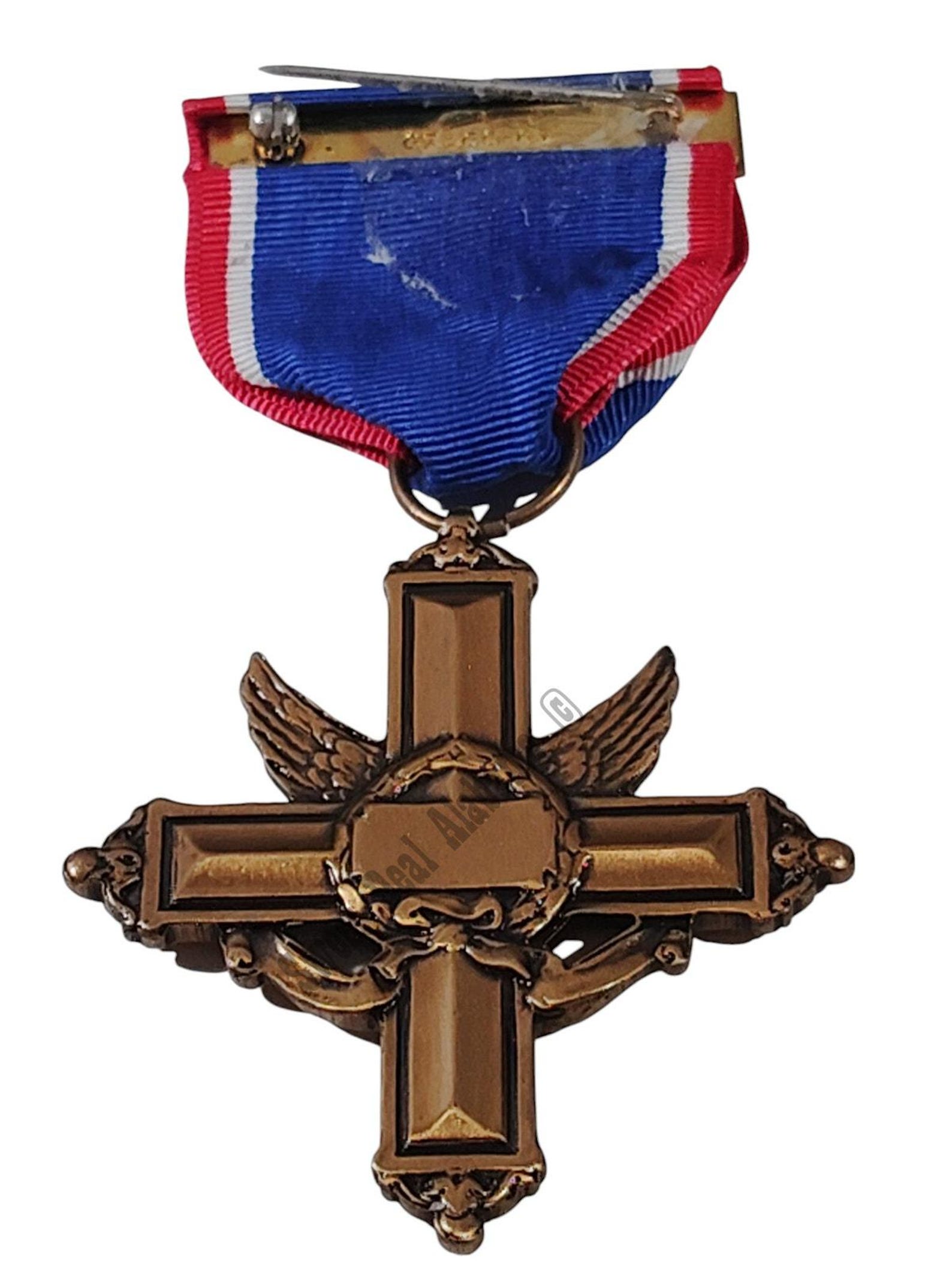 Distinguished Service Cross Medal Pinback, 1-3/4" X 1-3/4", 3-1/2"h ...