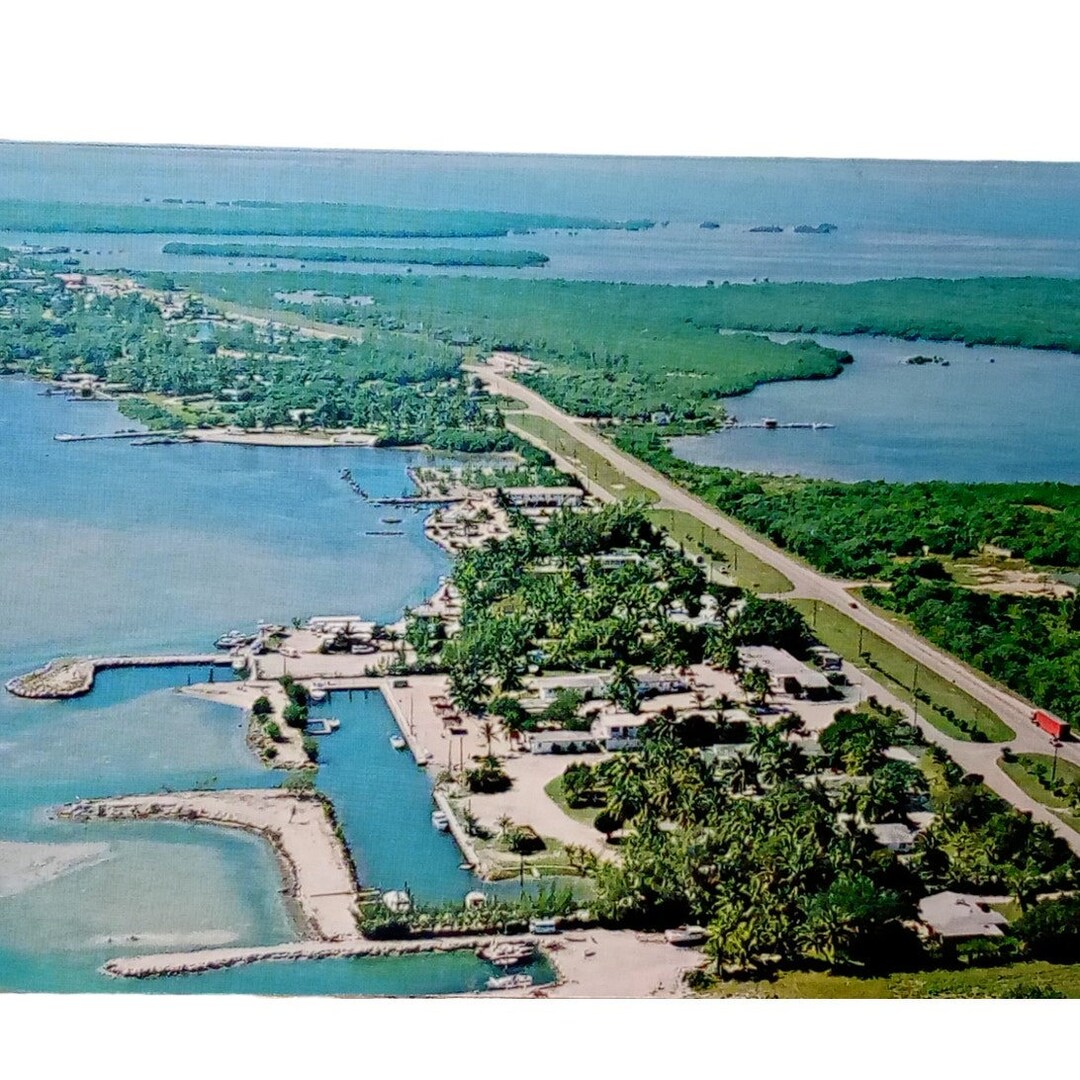 Aerial View Tropical Reef Resort, Islamorada Overseas Hwy, VTG Postcard ...