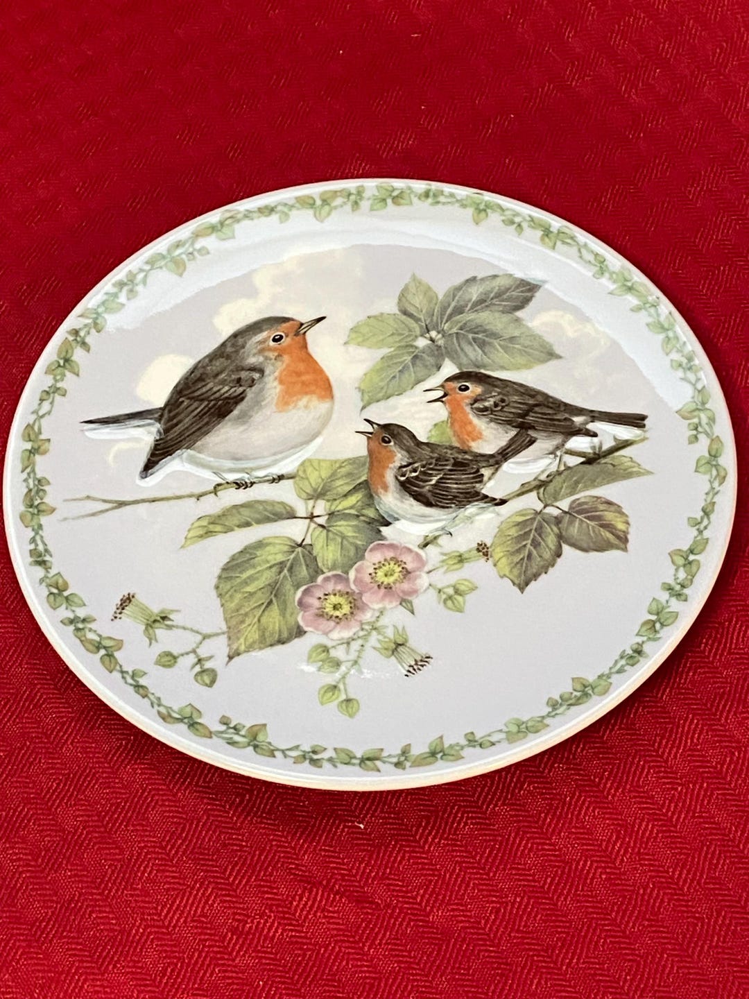 Royal Copenhagen Robin Collector Plate: Hand-painted Porcelain, 1993 ...