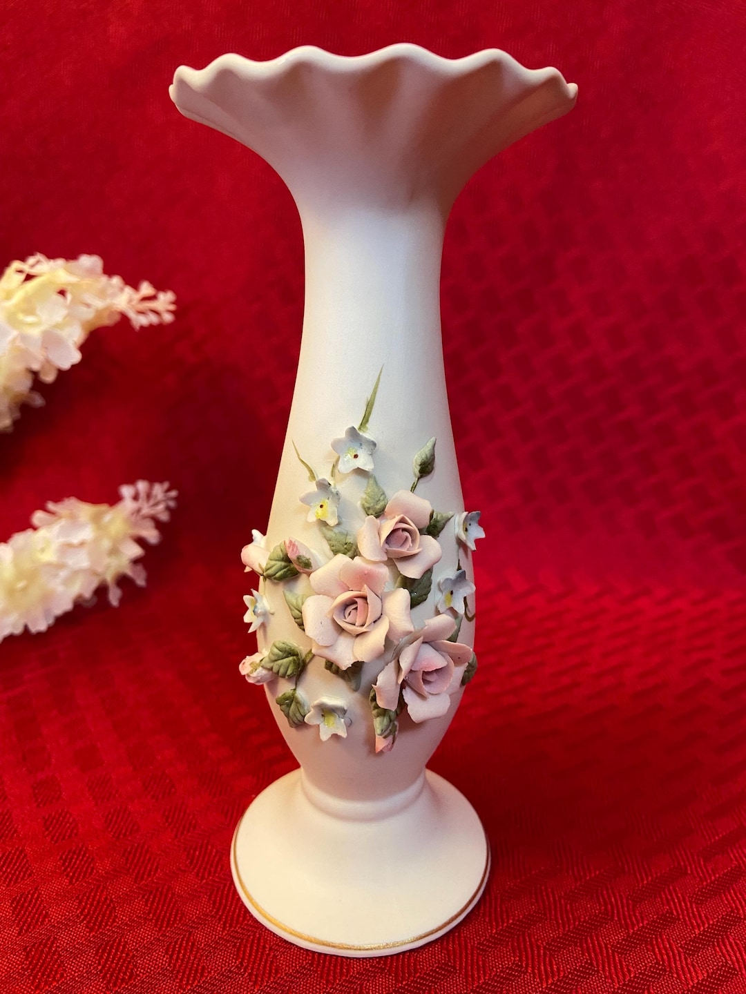 Lefton Bud Vase. Beautiful Hand Painted Raised Flowers. 829 With ...