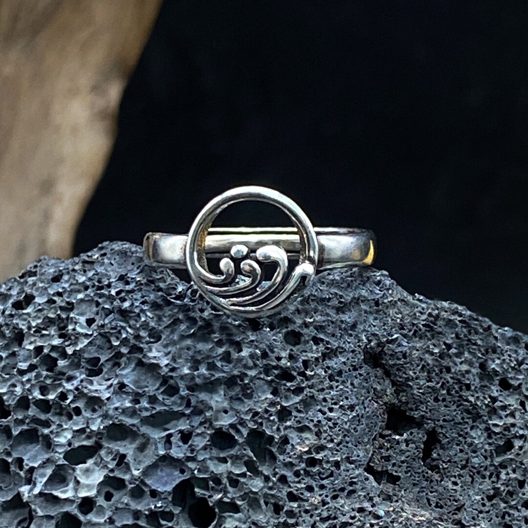 Sea Wave Ring: Minimalist Adjustable Band Daily Art Decor Jewelry - Etsy