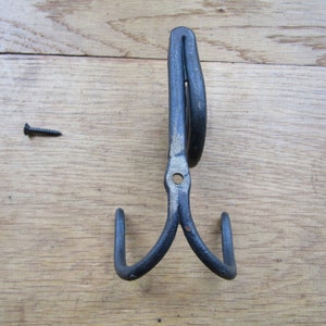 BLACKSMITH Rustic Iron Hook Hand Forged Wrought Iron Robe Coat Kitchen ...