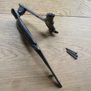 Rustic Iron Vintage Door Knocker Old Style Cast Iron Rustic Door ...