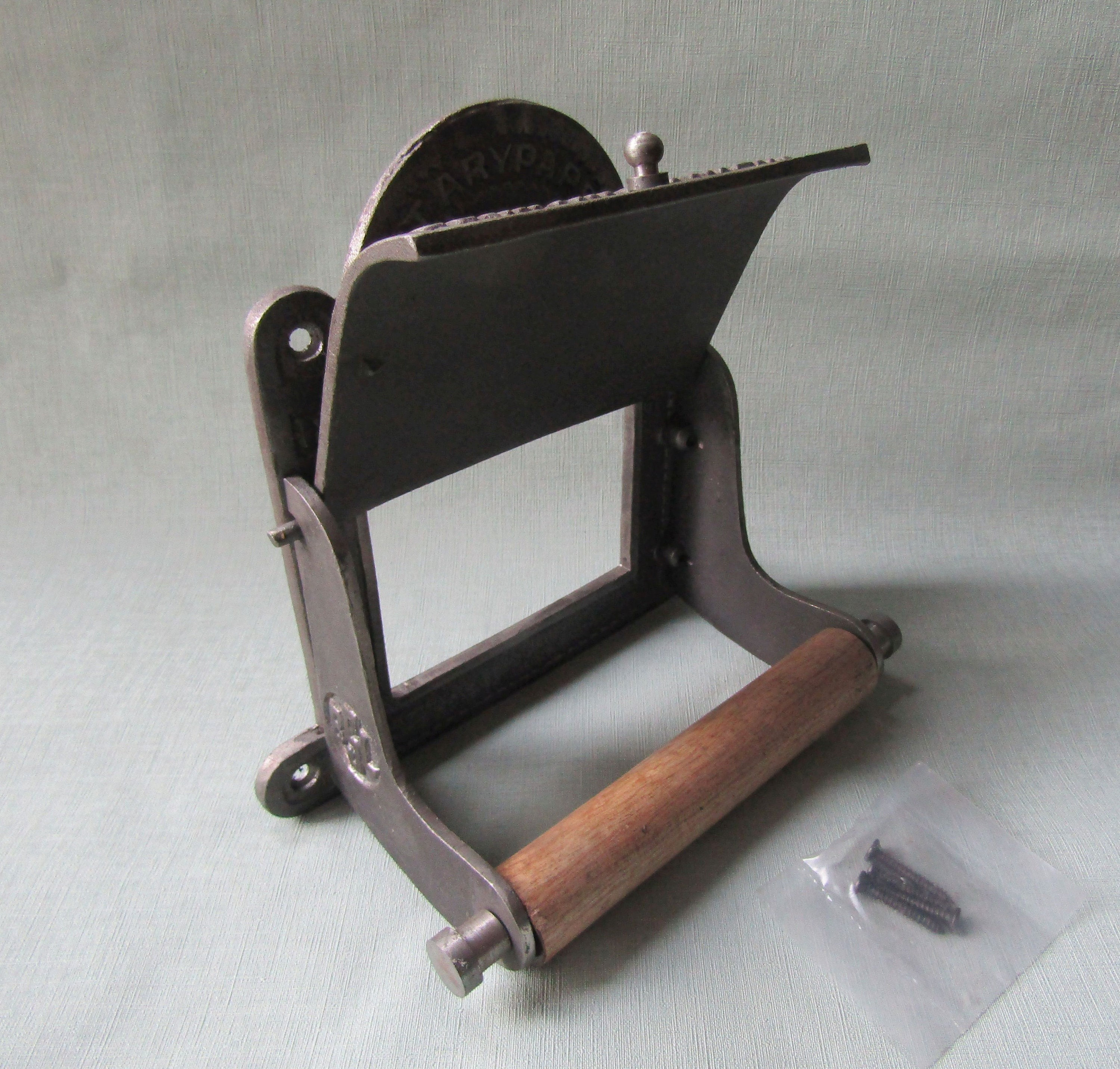 Rustic Toilet Roll Holder Cast Iron Vintage Victorian Retro Old Style ...