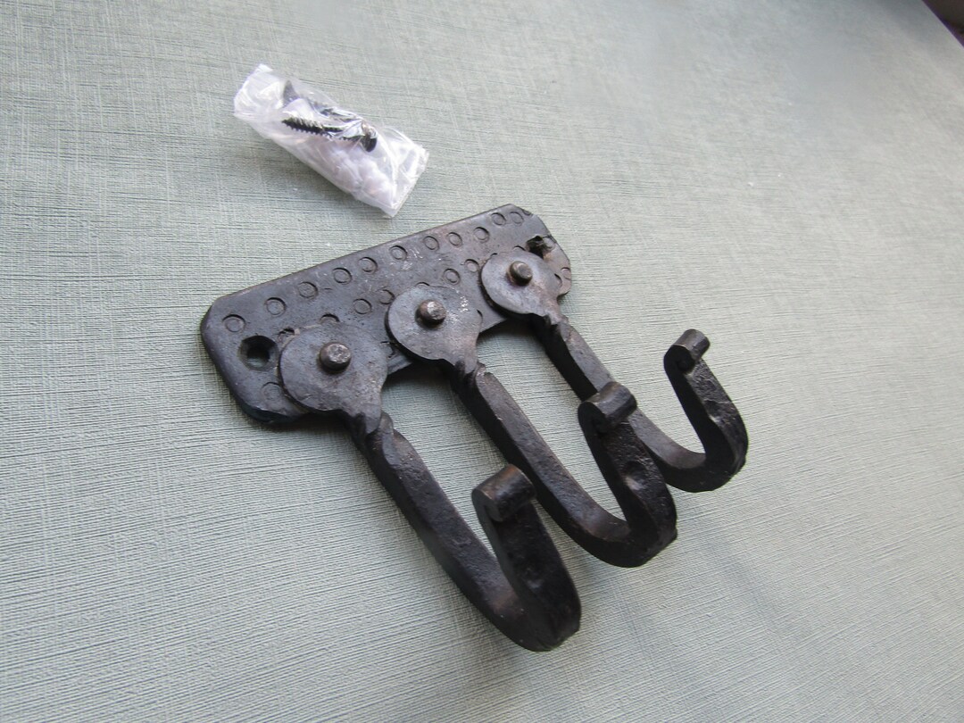 Wrought Iron Rustic Kitchen Hooks Blacksmith Vintage Pot Pan Utensil ...