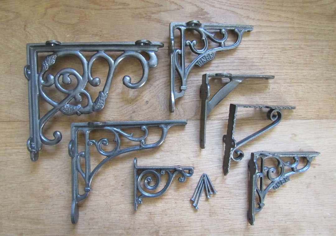 SINGLE Cast Iron Rustic Vintage Victorian Fancy Scaffold Shelf Brackets ...