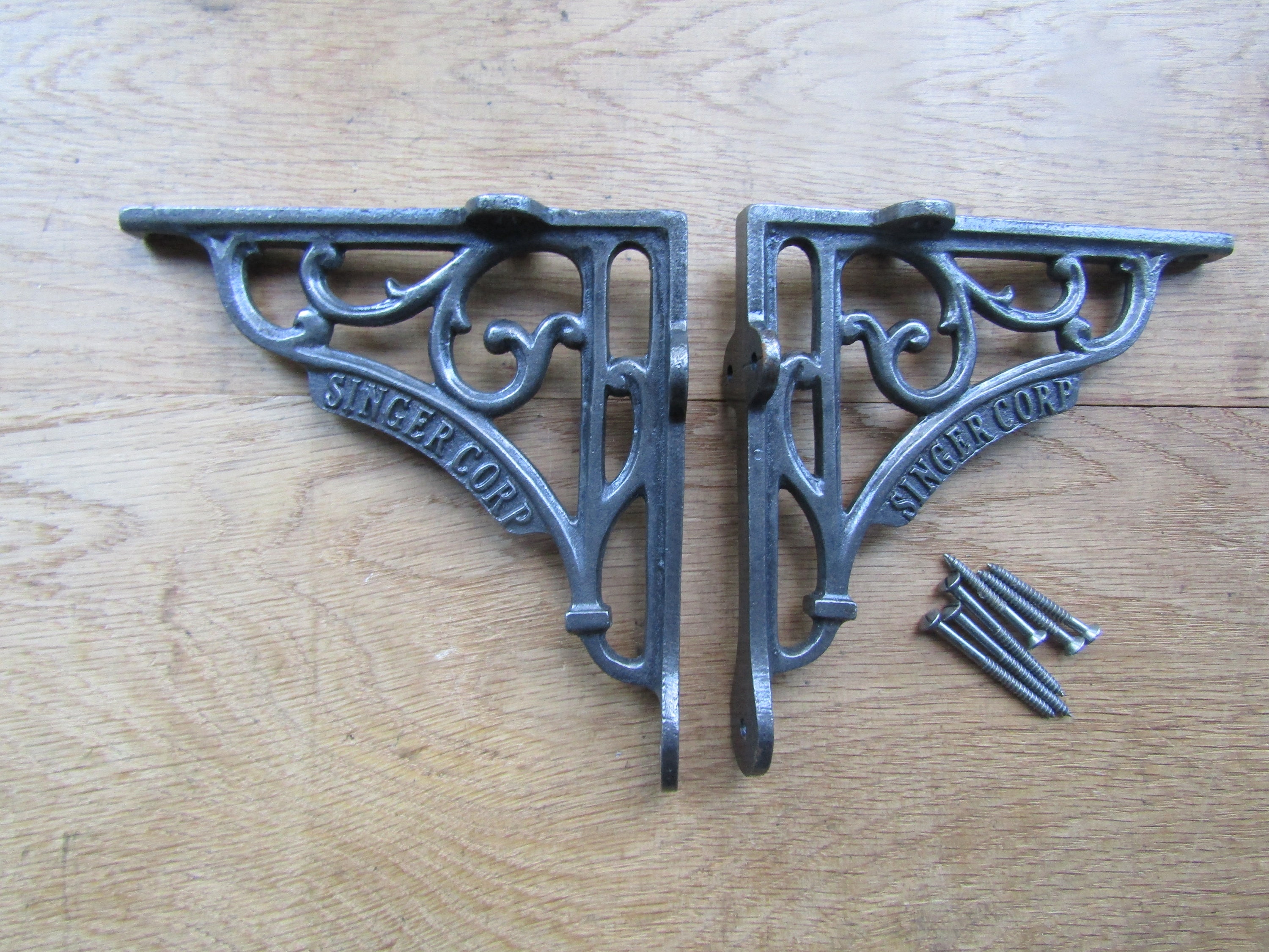 PAIR of Rustic Iron Shelf Brackets Scaffold Antique Vintage 6" SINGER ...
