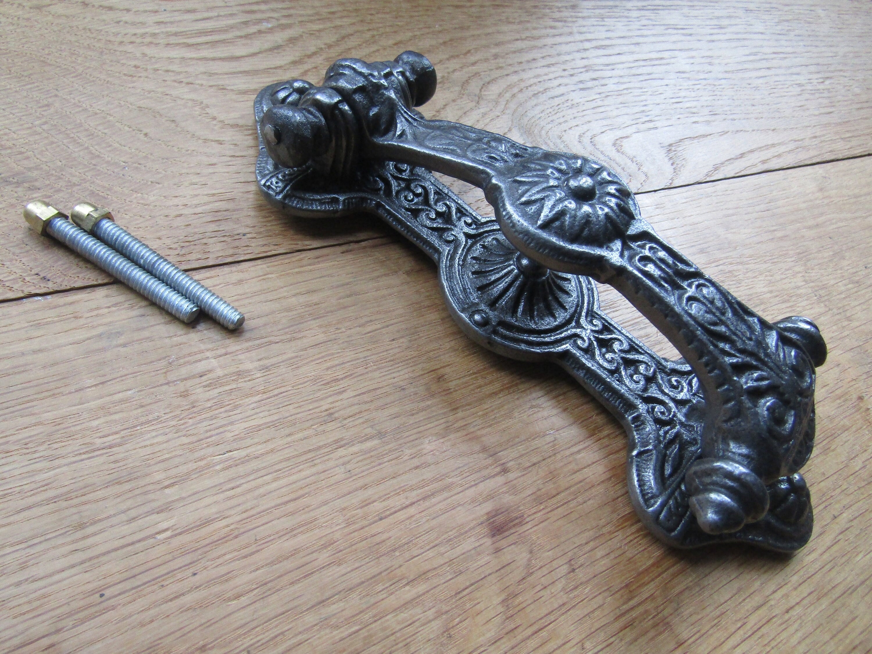 REGENCY Door Knocker Vintage Old Style Cast Iron Rustic Door - Etsy