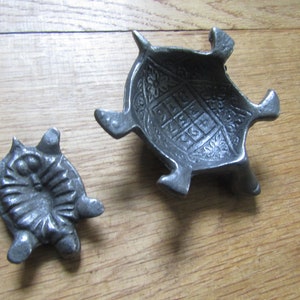 Rustic PAPERWEIGHT Cast Iron Vintage TORTOISE/TURTLE Small/large Old ...