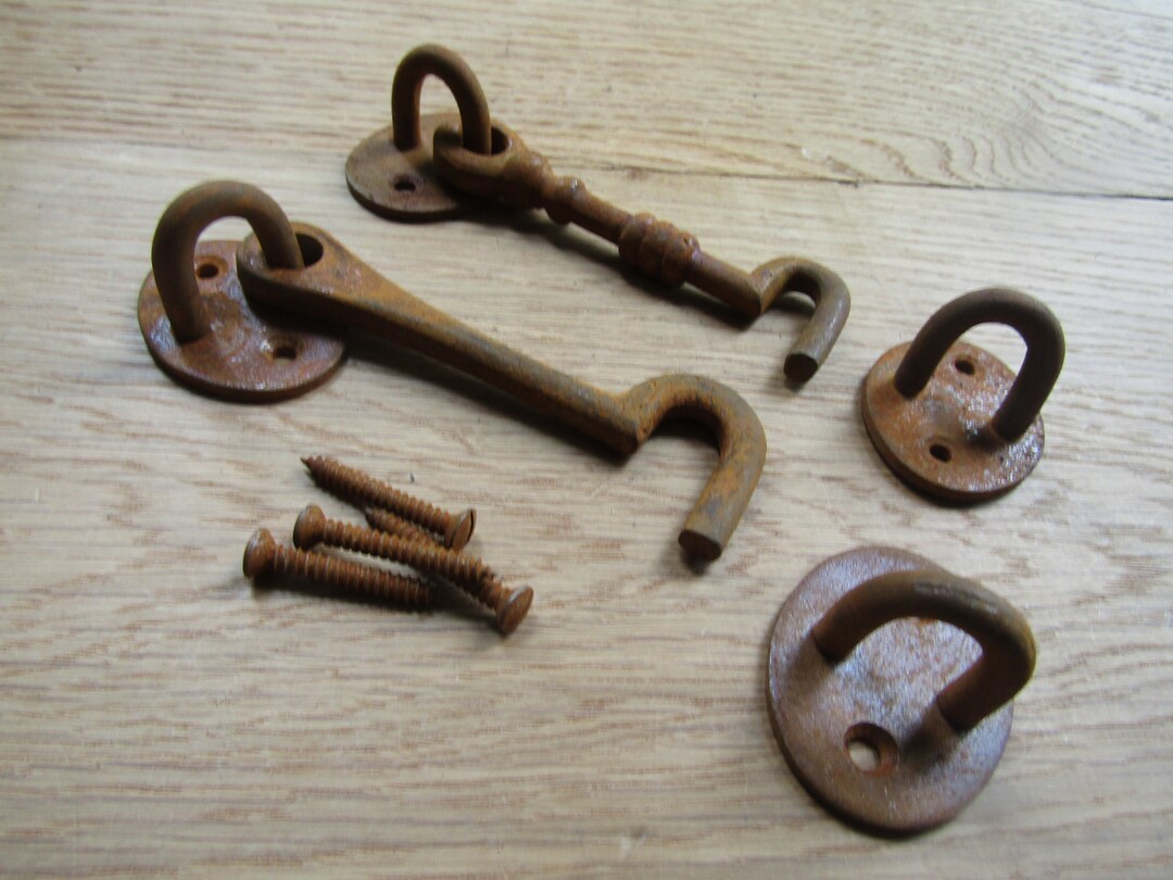 Rustic Cabin Hook and Eye Vintage Cast Iron Shed Door Holder Gate Latch ...