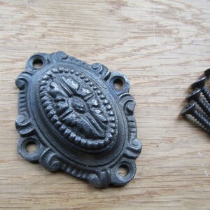 Rustic KEYHOLE Cover Escutcheon Key Hole Plate Covered Cast Iron ...