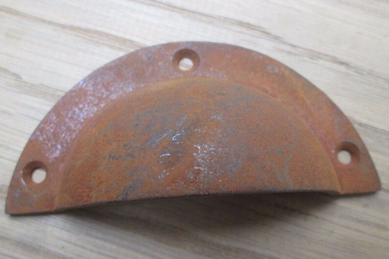 PLAIN VICTORIAN SMALL Cup Handle Vintage Cabinet Handle Cupboard Drawer ...