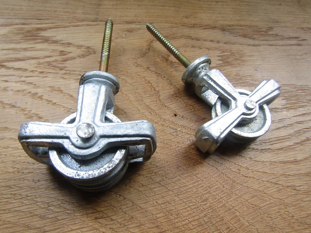 Rustic Iron Screw in Pulley Wheel Ceiling Victorian Clothes Horse ...