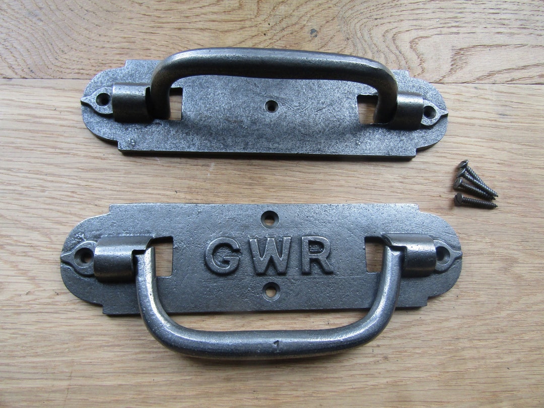 Rustic Iron CHEST HANDLE Cast Iron Vintage Old Furniture Drop Bar Chest ...