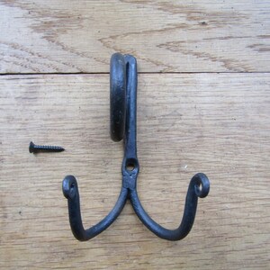 BLACKSMITH Rustic Iron Hook Hand Forged Wrought Iron Robe Coat Kitchen ...