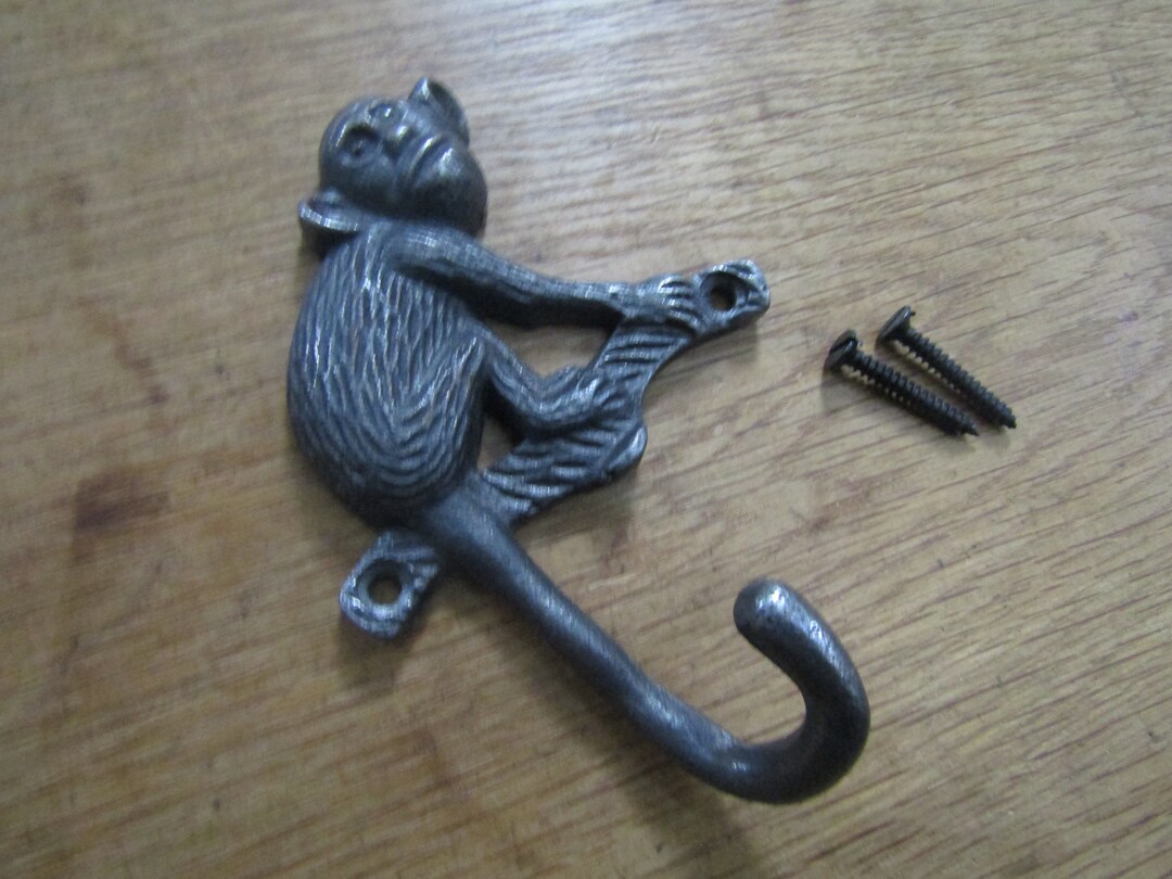 Rustic MONKEY ON BRANCH Cast Iron Vintage Animal Safari/jungle Hooks Pegs Utility Key Dog Leash ...
