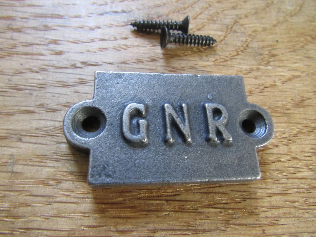 2 Inch GNR Great Northern Railway Solid Cast Iron Vintage Rustic Plaque ...