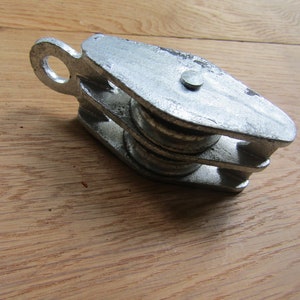 Cast Iron CORD CABLE PULLEY Single/double Eye Pulley Galvanised - Etsy