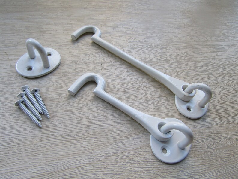 Rustic Cabin Hook and Eye Vintage Cast Iron Shed Door Holder Gate Latch ...