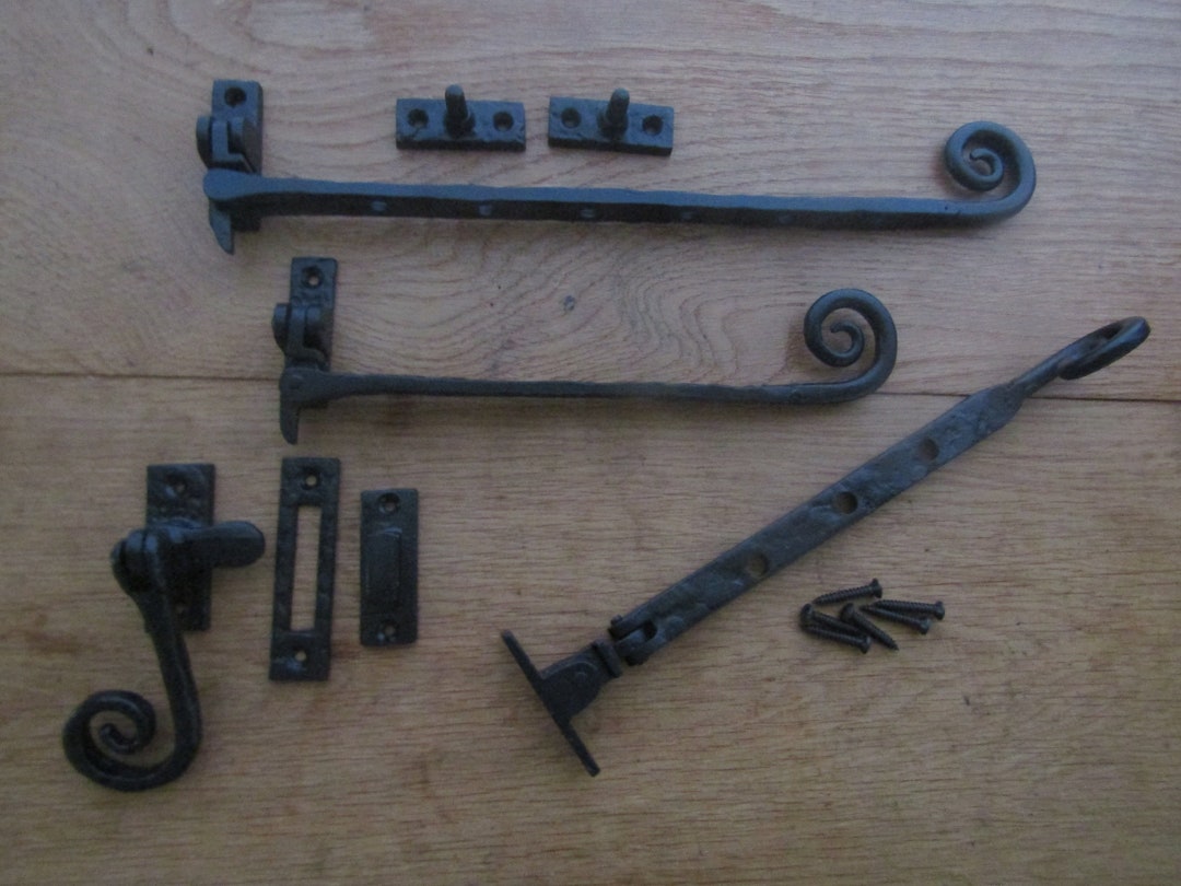 CURLY TAIL Black Antique Cast Iron Rustic Vintage Old English Victorian ...