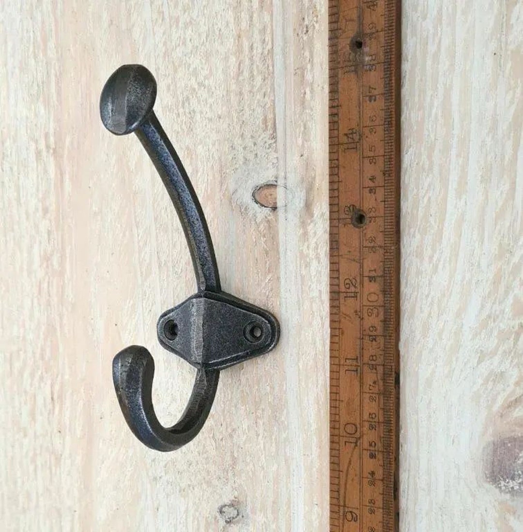 Rustic RAILROAD SPIKE HOOK Cast Iron Vintage Hooks Pegs Utility Coat ...
